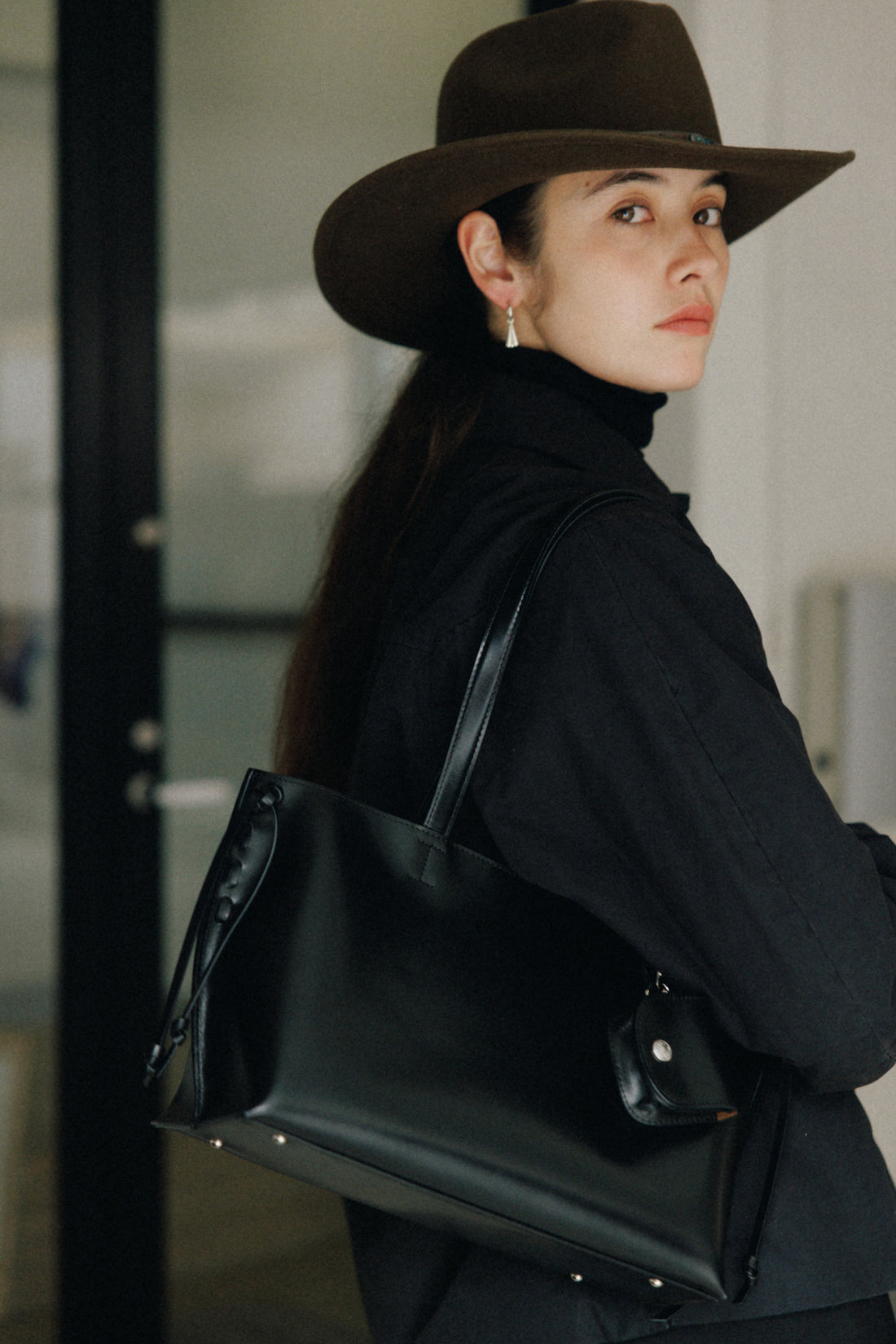 SAC TRESSÉ SMALL BLACK – TOUT Y EST JP